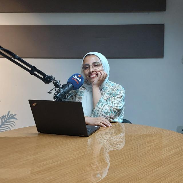 Sara Farhat | نظملي